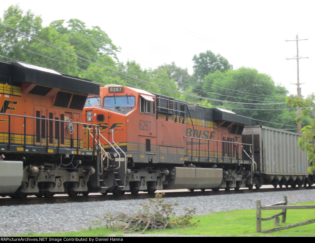 BNSF 6267